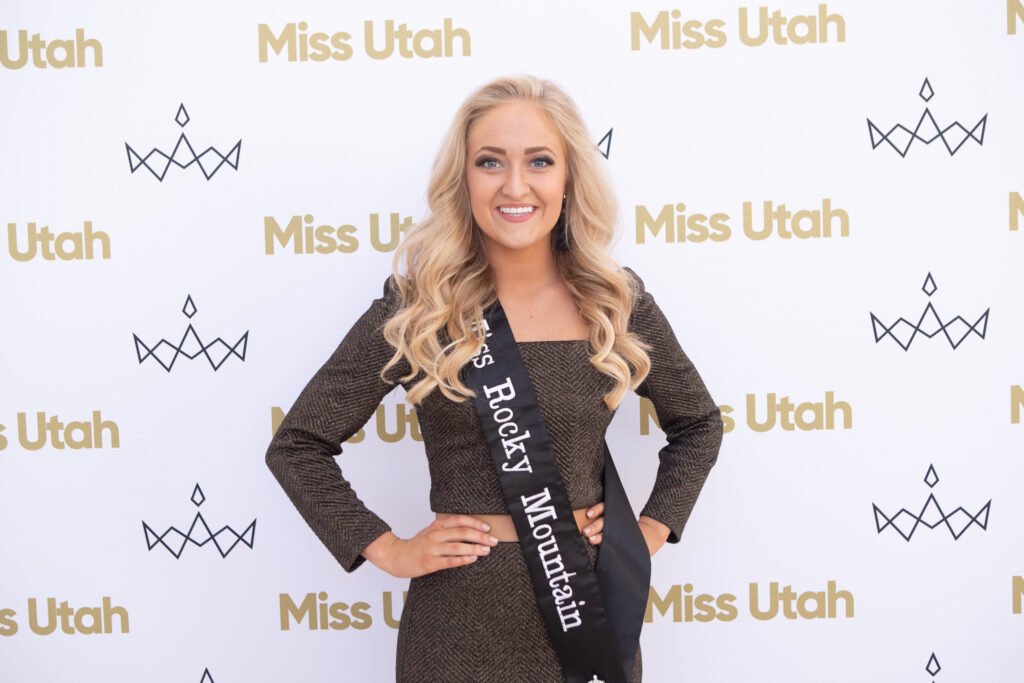 2019 Candidates Check-In for Miss Utah Competition – Miss Utah ...
